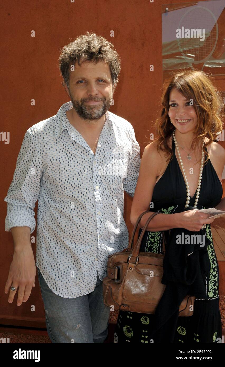 Muriel cousin stephane guillon hi-res stock photography and images - Alamy