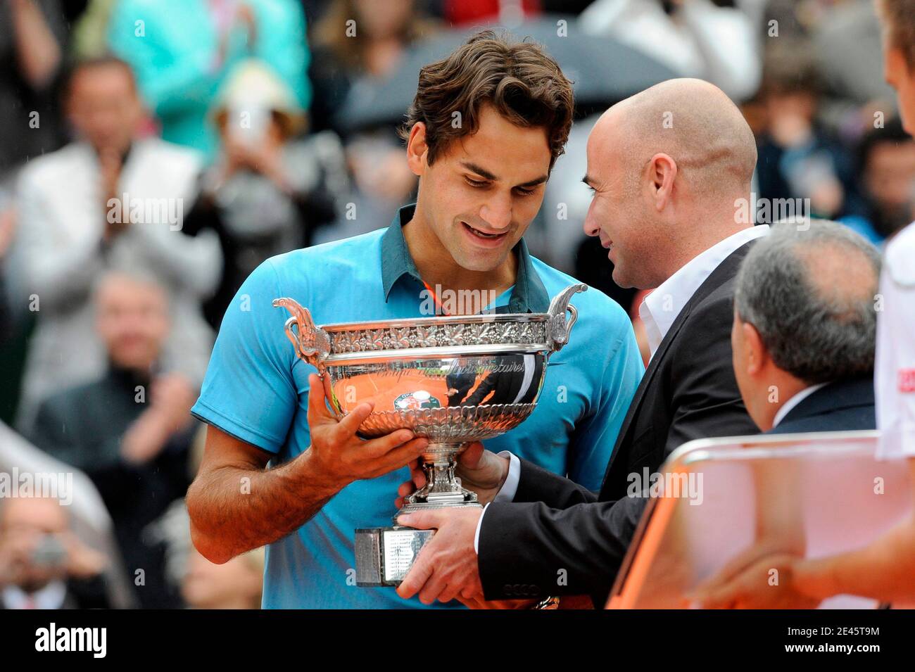 Andre agassi french open victory hi-res stock photography and images - Alamy