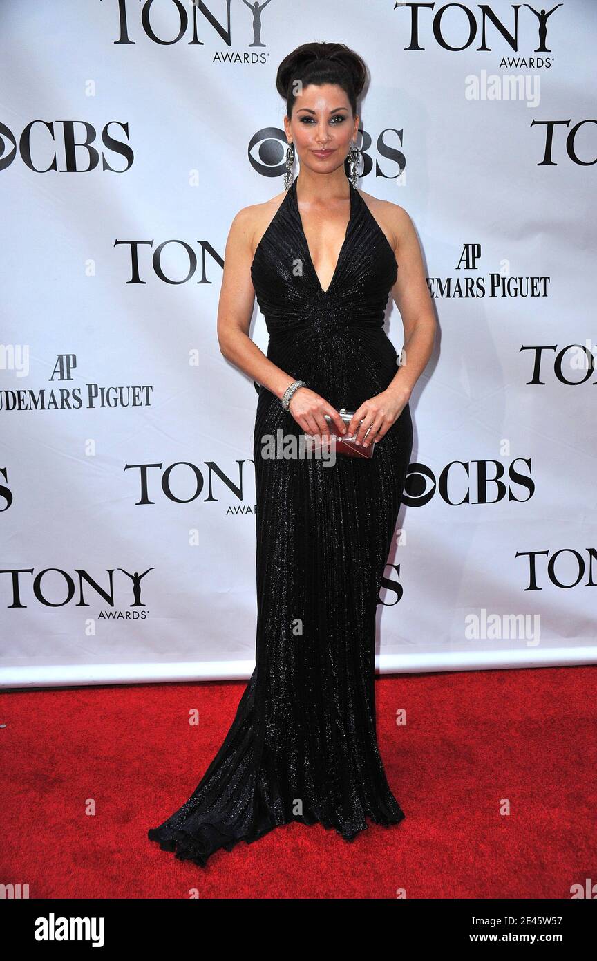 Actress Gina Gershon attends the 63rd Annual Tony Awards at Radio City ...