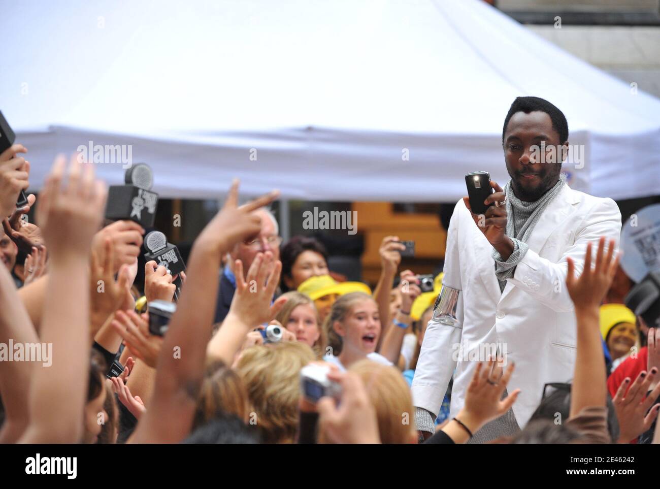 Singer will.i.am of the Black Eyed Peas performs on NBC's 'Today' Show ...