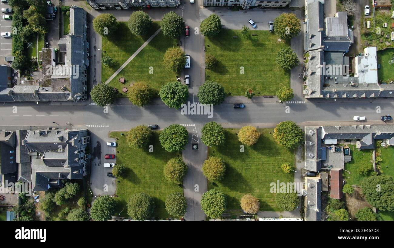 Linear Settlement Patterns