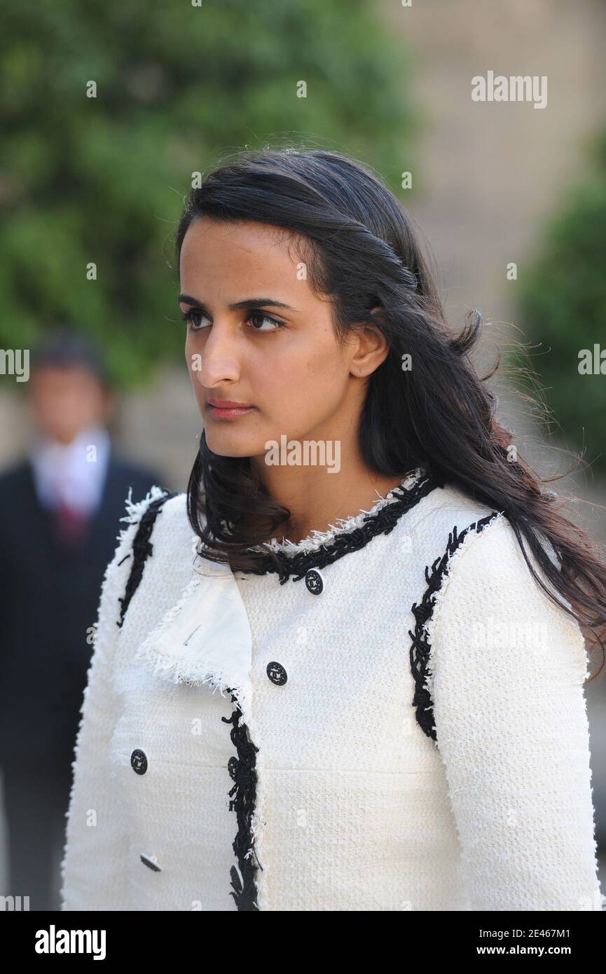 Qatar's Emir's daughter and Chief of Staff Princess Sheikha Hind Bint ...