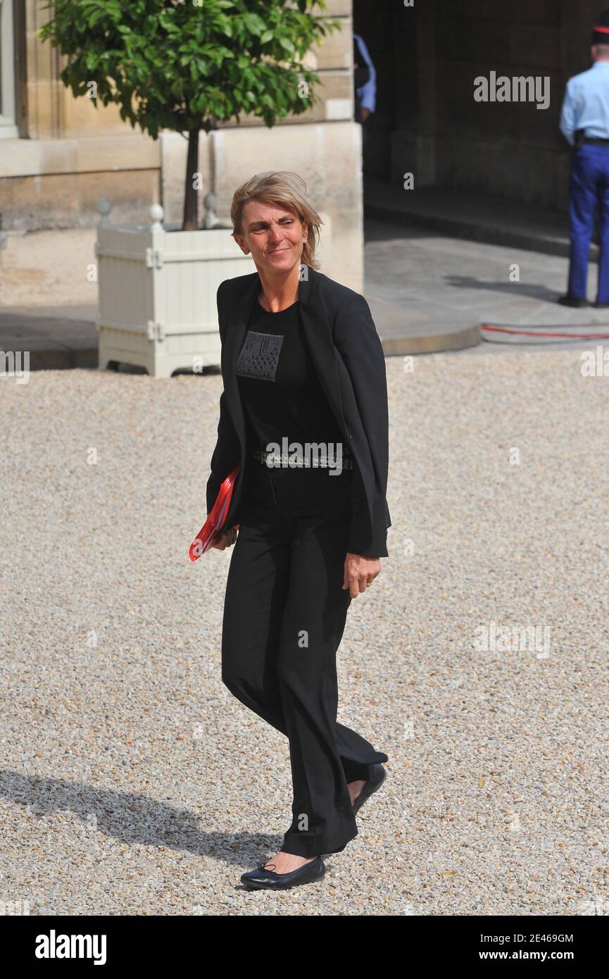 Valerie letard hi-res stock photography and images - Alamy