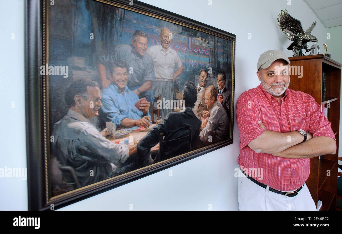 Mark levin host hi-res stock photography and images - Alamy