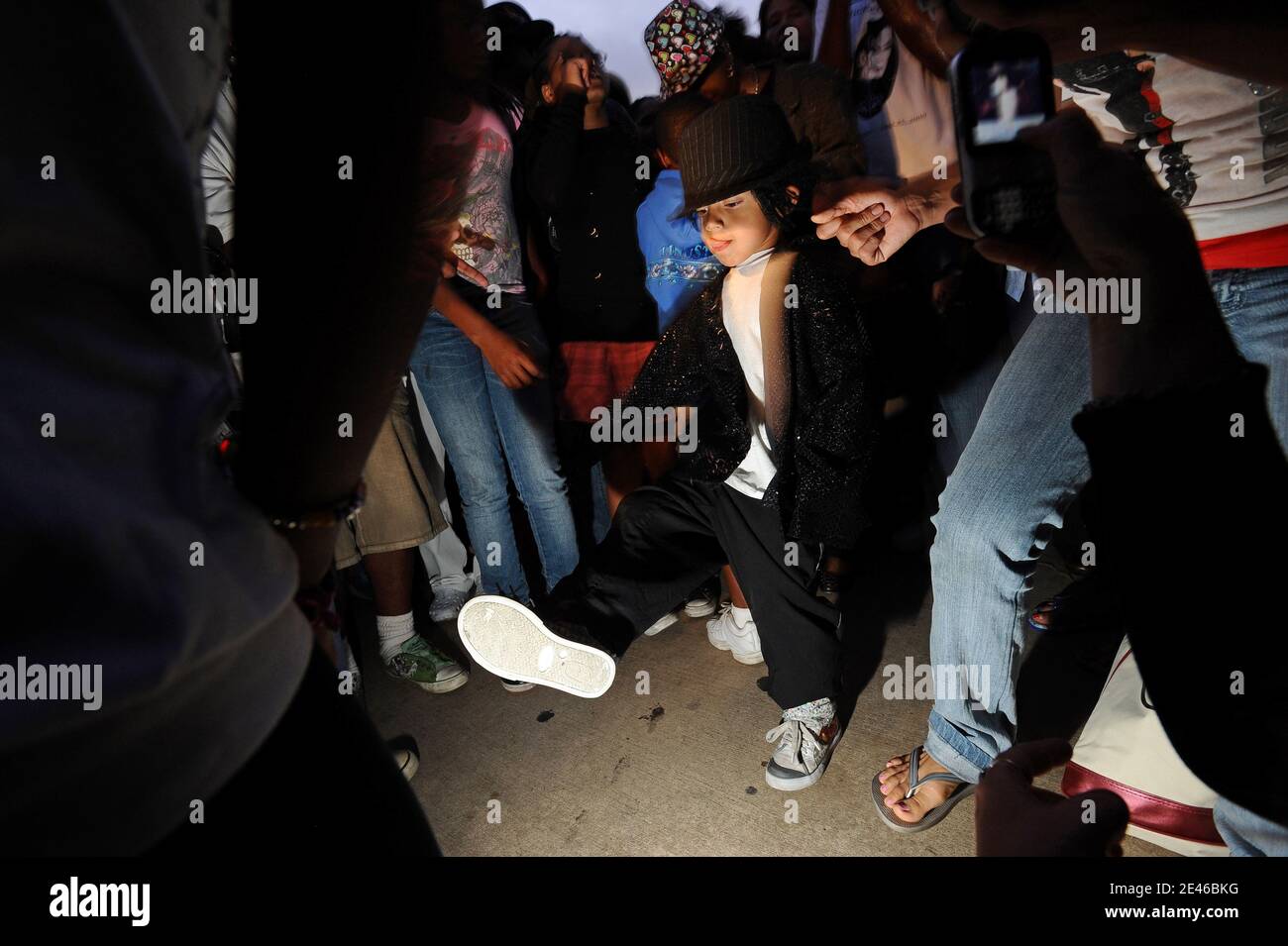 Fans gathered outside Ronald Reagan UCLA Medical Center in Los Angeles ...