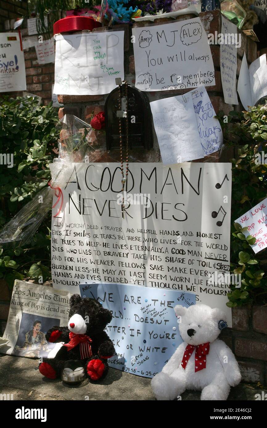 Jackson family compound hi-res stock photography and images - Alamy