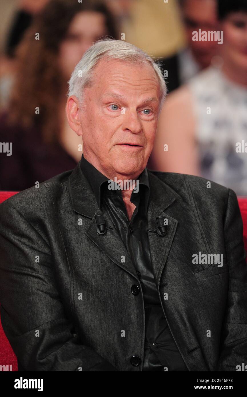 Arthur Plasschaert at the taping of Vivement Dimanche on June 17, 2009 ...