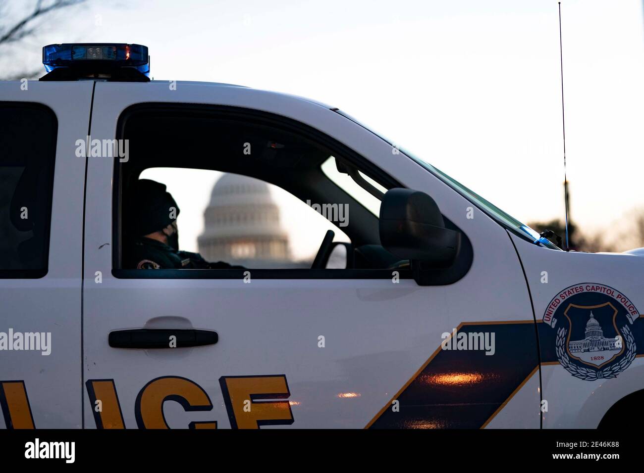 Washington, DC, USA. 21st Jan, 2021. A U.S. Capitol Police officer ...