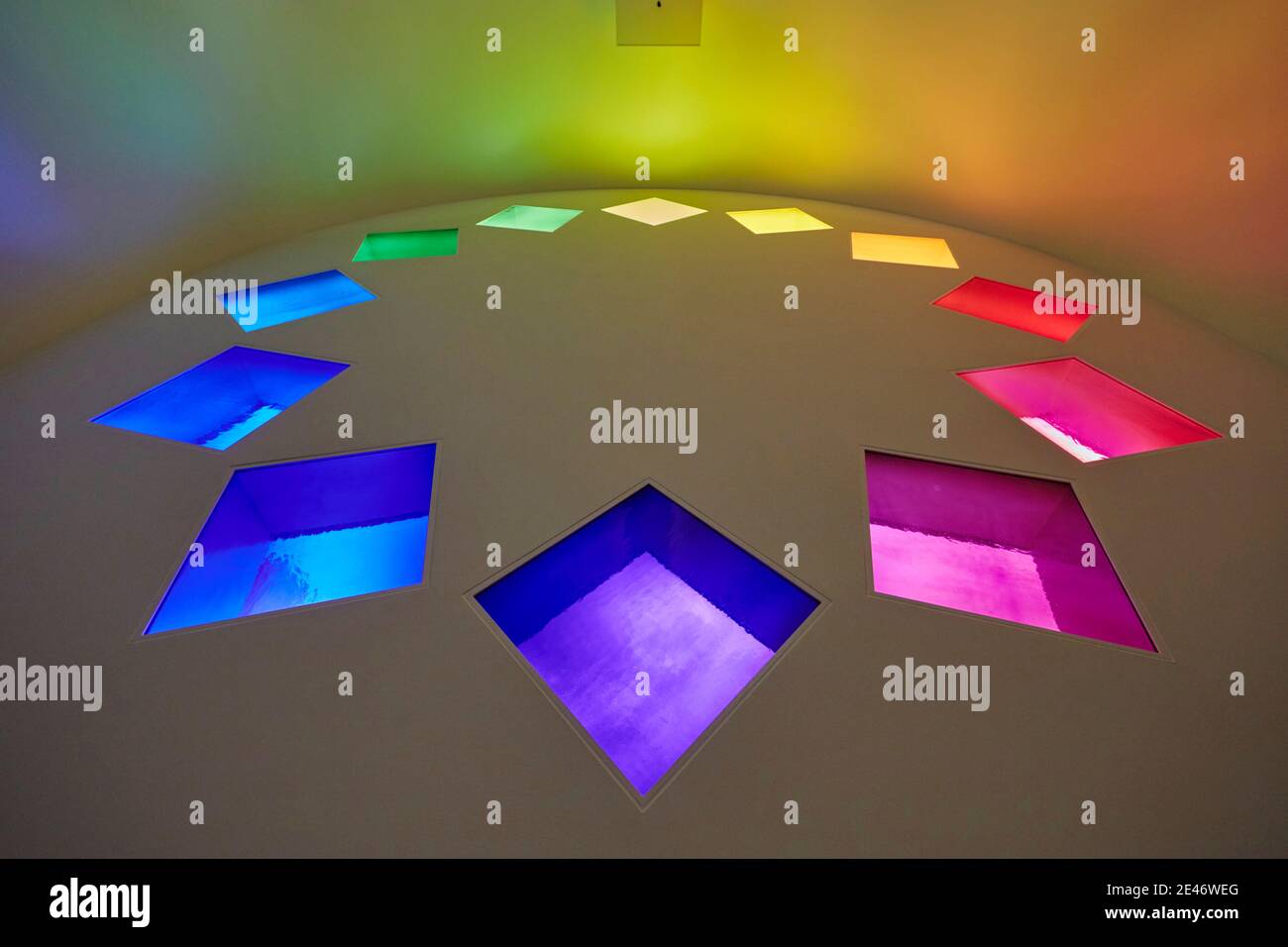 Ellsworth kelly hi-res stock photography and images - Alamy