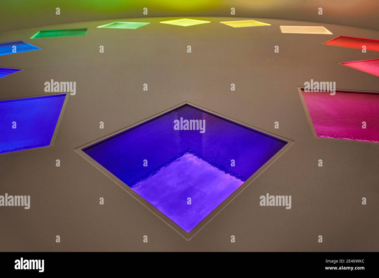 Ellsworth kelly hi-res stock photography and images - Alamy