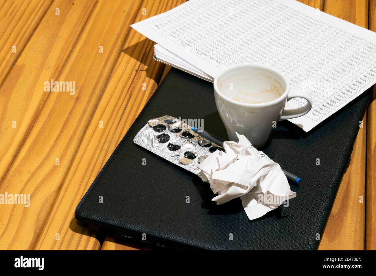 Dirty work desk hi-res stock photography and images - Alamy