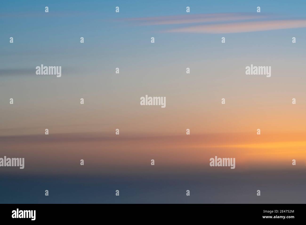 Backgrounds gradients hi-res stock photography and images - Alamy