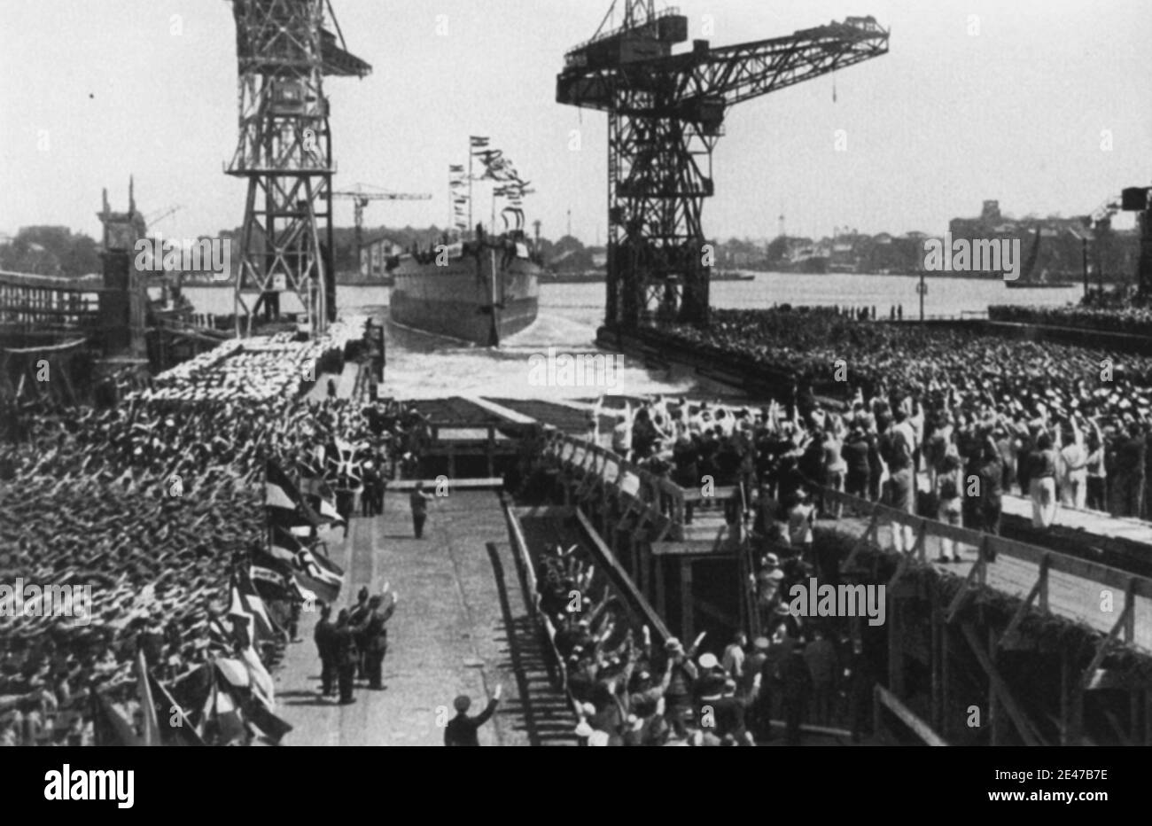 Graf spee launch hi-res stock photography and images - Alamy