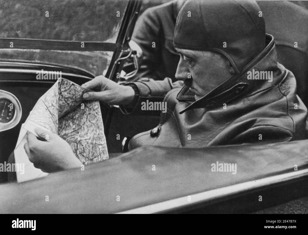 HItler reading a map Stock Photo - Alamy