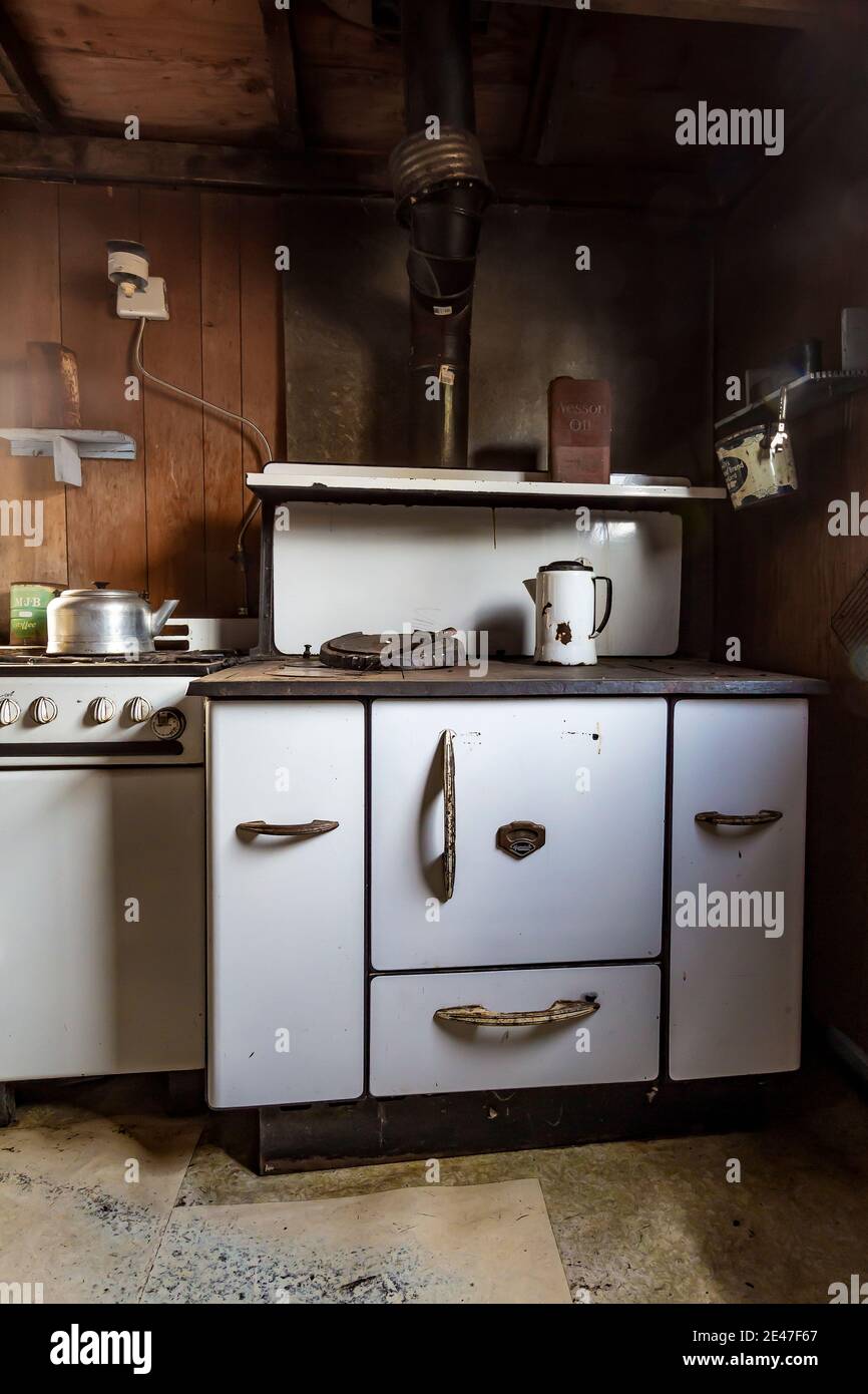 Backcountry stoves hi-res stock photography and images - Alamy