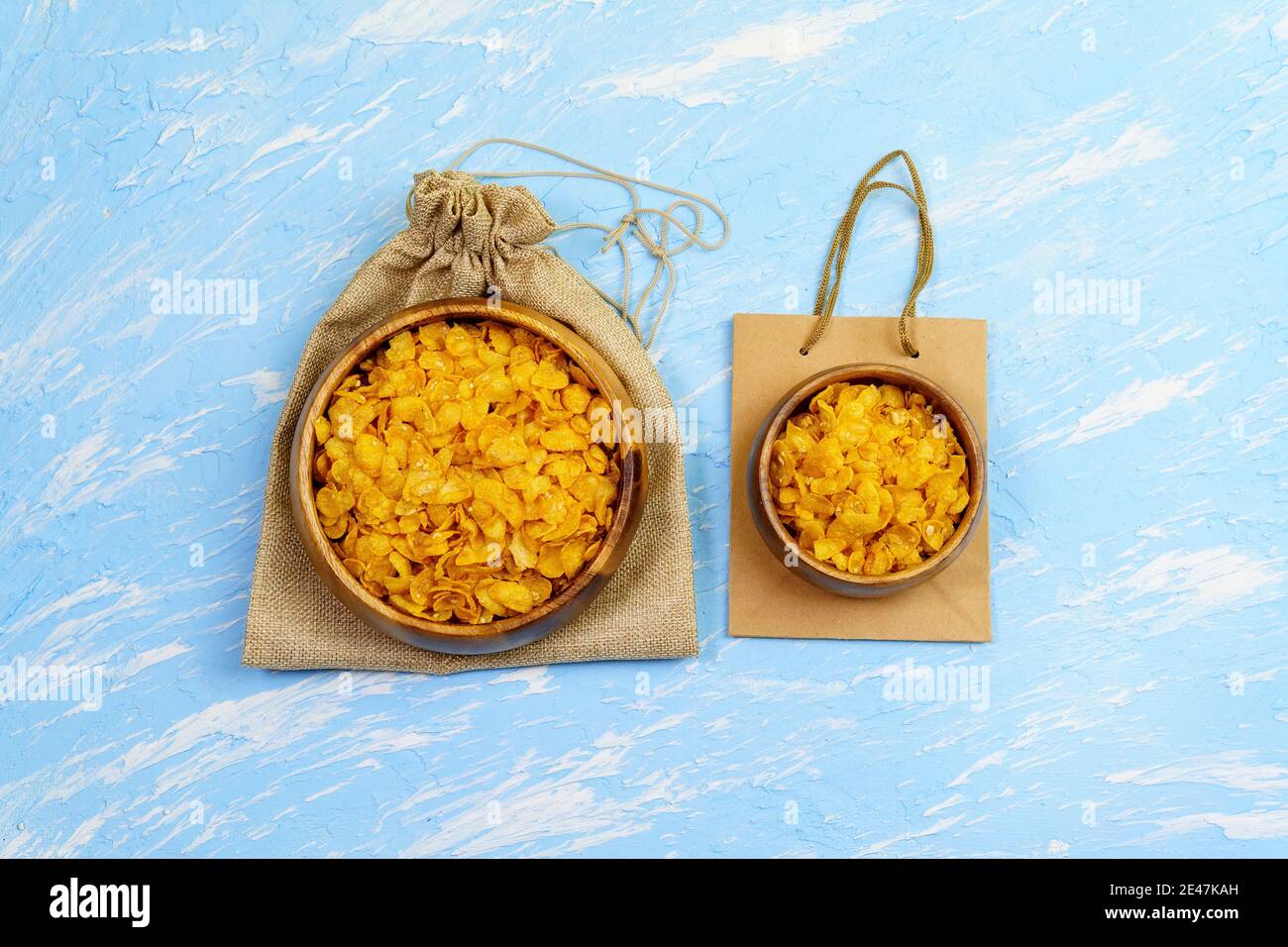 Bag cornflakes hi-res stock photography and images - Alamy