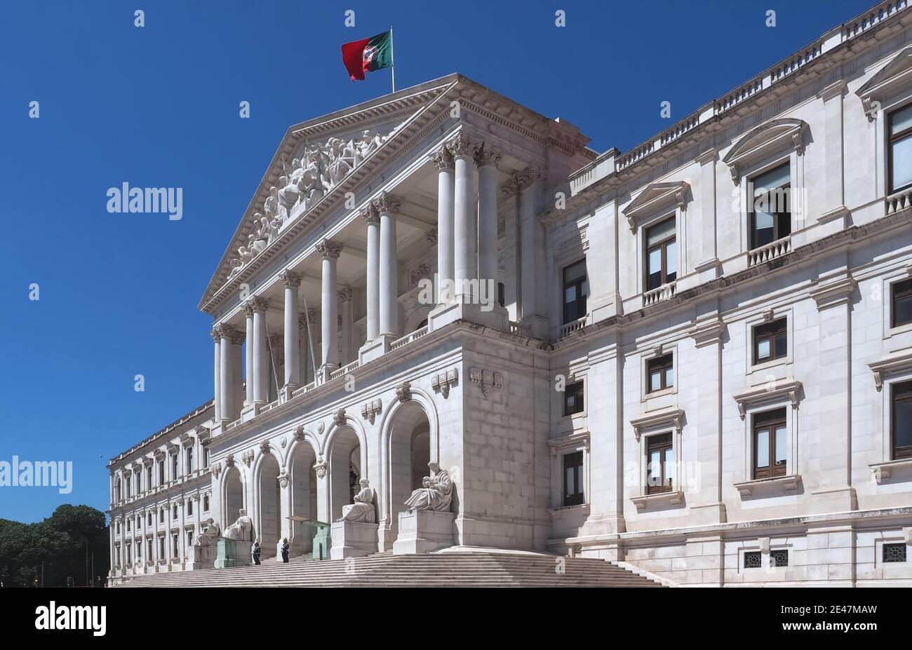 Parliament building portugal hi-res stock photography and images - Alamy