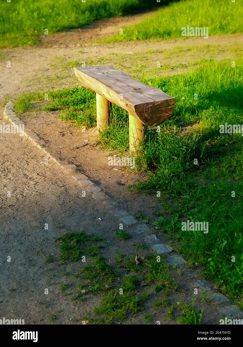Bench made from tree trunk hi-res stock photography and images - Alamy