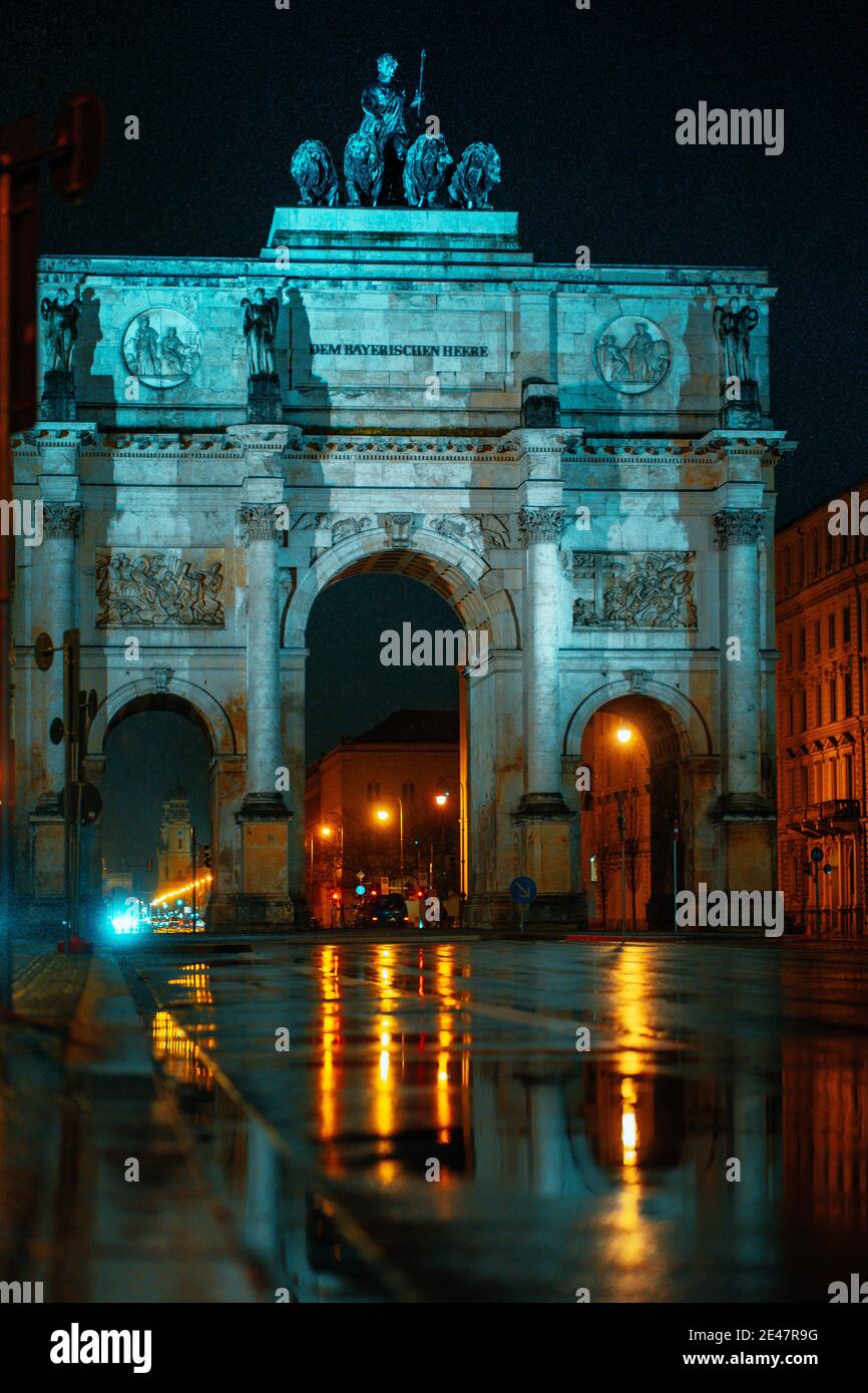 Victory Arch In Munich Bavaria High Resolution Stock Photography and ...