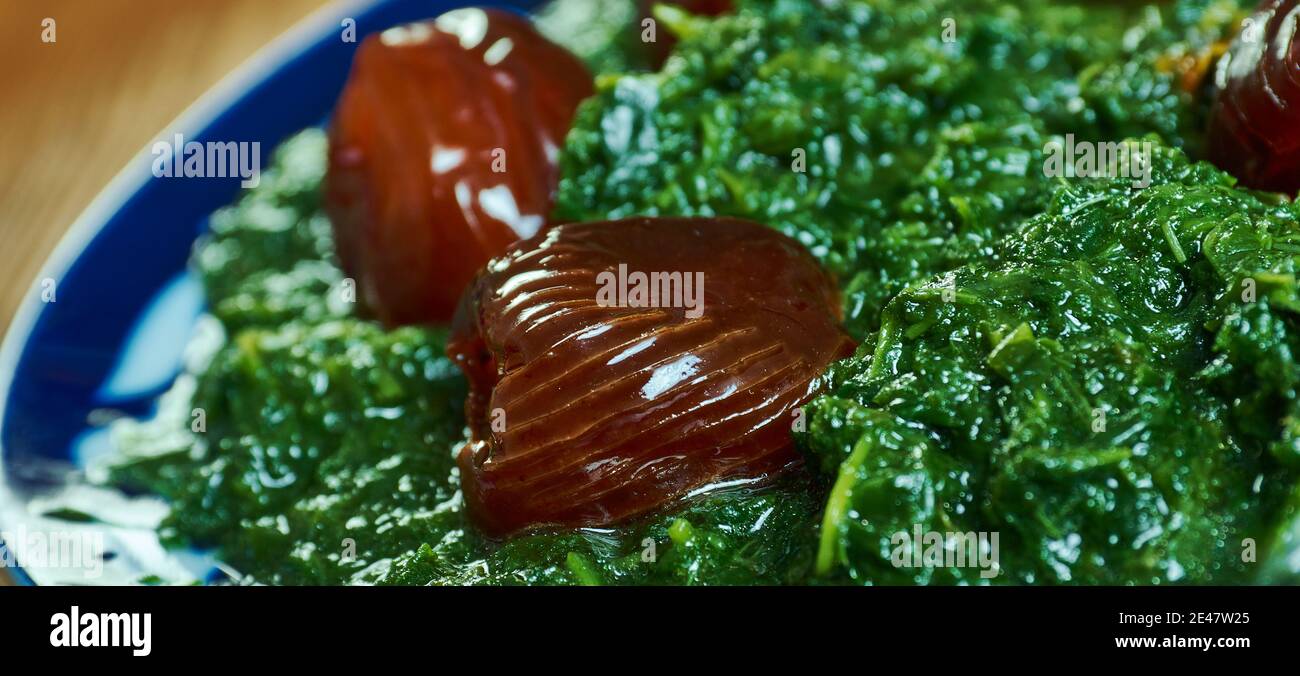 Khoresh alou esfenaj - traditional Iranian spinach and dried plum stew ...