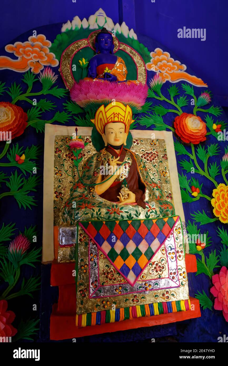 Xiahe, Gansu, the home of famous Labrang monastery Stock Photo - Alamy