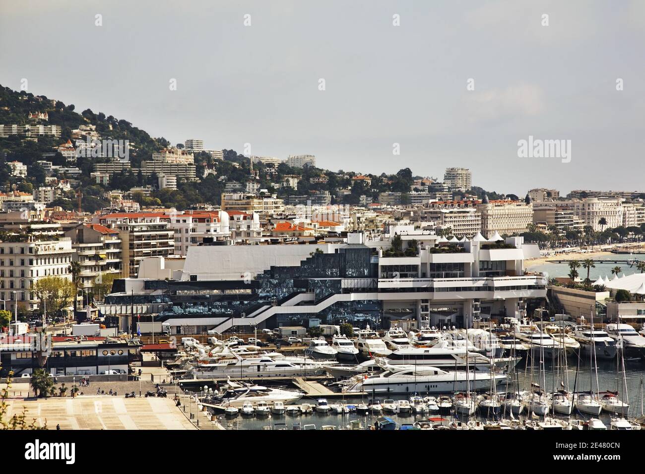 Palais des festivals exterior hi-res stock photography and images - Alamy