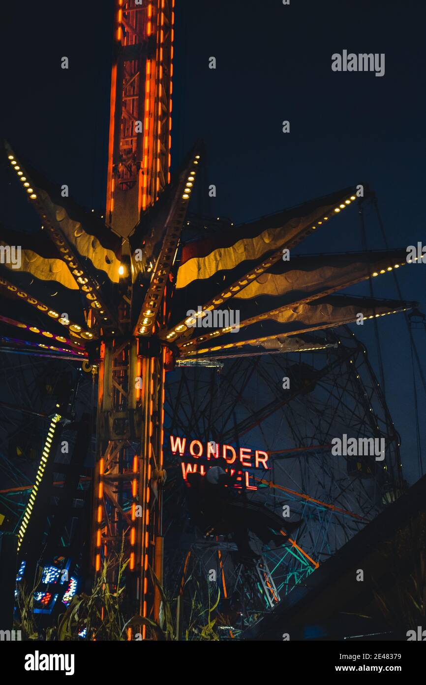 Wonder wheel ferris coney hi-res stock photography and images - Alamy