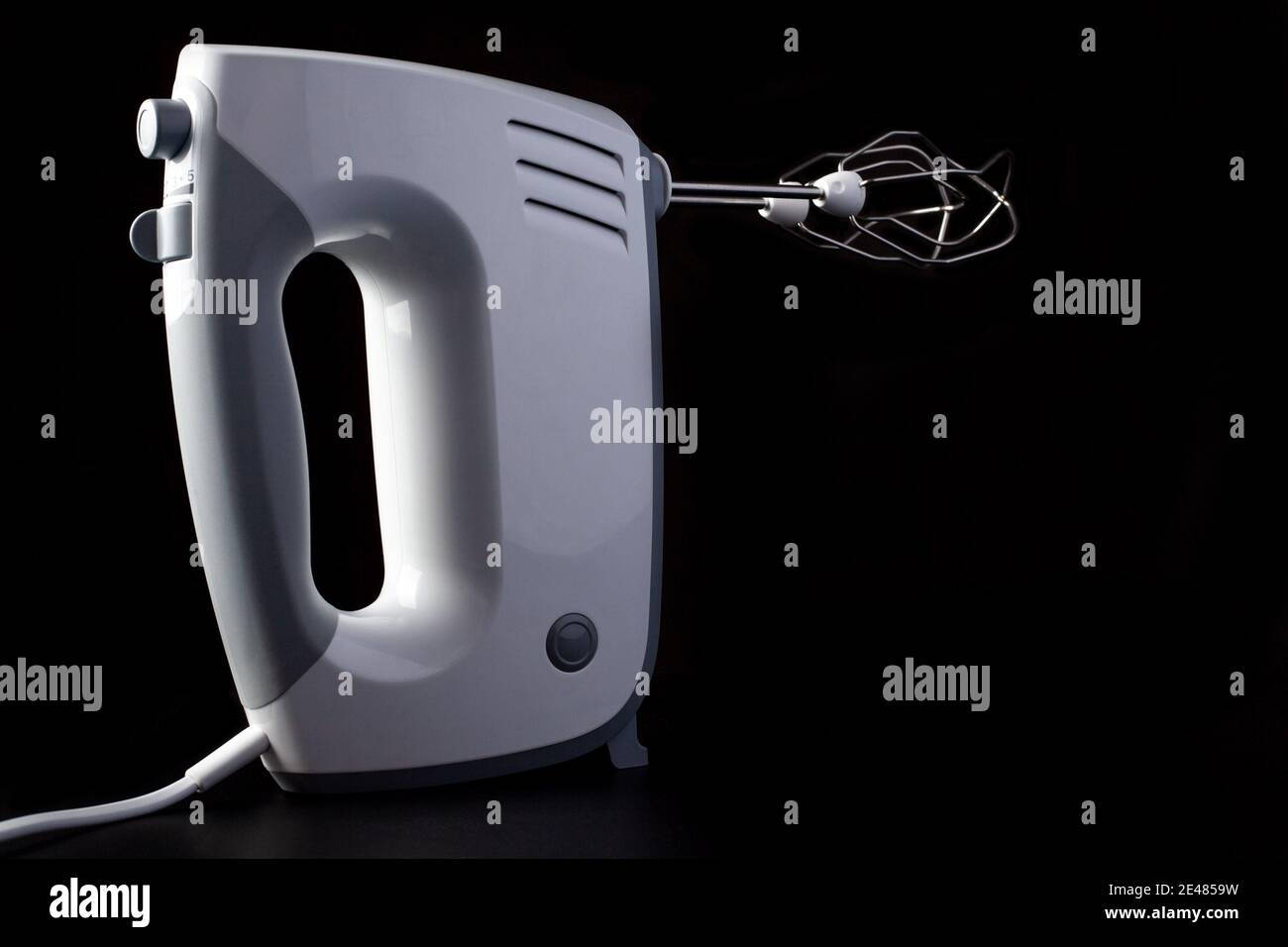 Hand mixer hi-res stock photography and images - Alamy