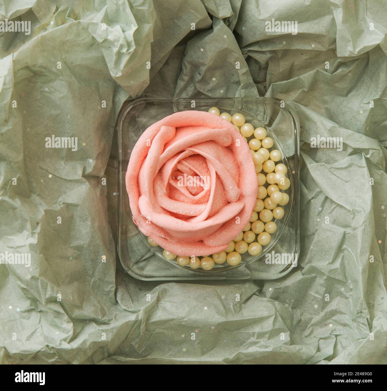 Pink zefir hi-res stock photography and images - Alamy