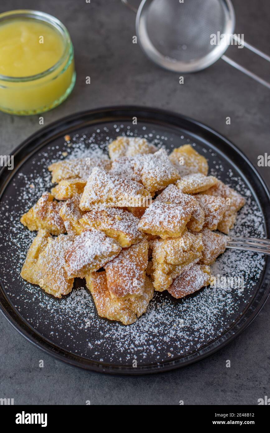 Torn pancake hi-res stock photography and images - Alamy