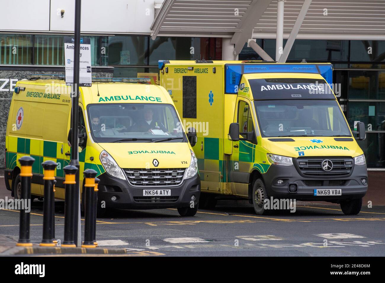 Main Entrance of the NHS Royal Victoria Infirmary RVI Hospital in ...