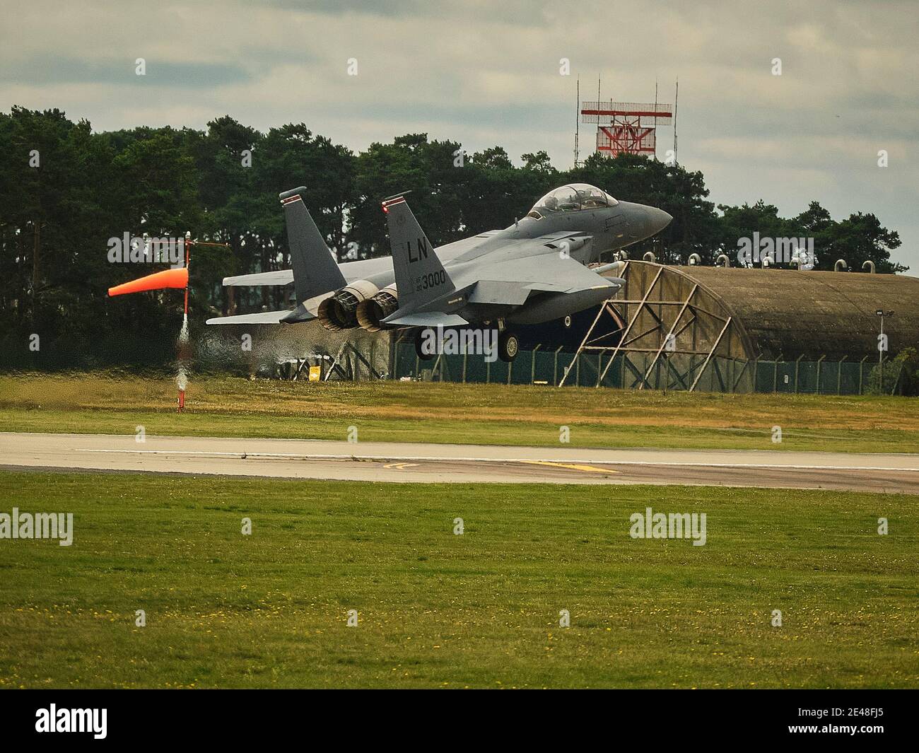 Control tower at lakenheath air base hi-res stock photography and ...