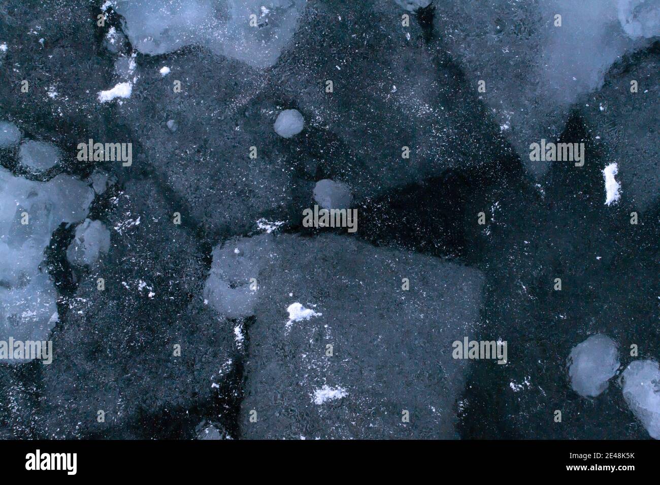 Horizontal ice rift abstract hi-res stock photography and images - Alamy