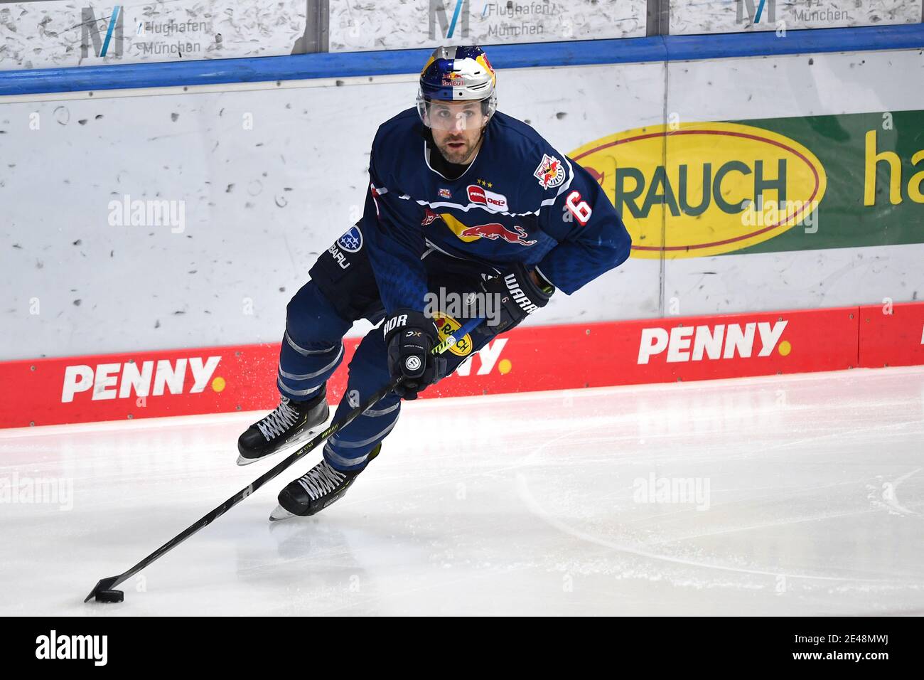 Olympia Eishalle Muenchen. 21st Jan, 2020. Daryl BOYLE (M), action ...