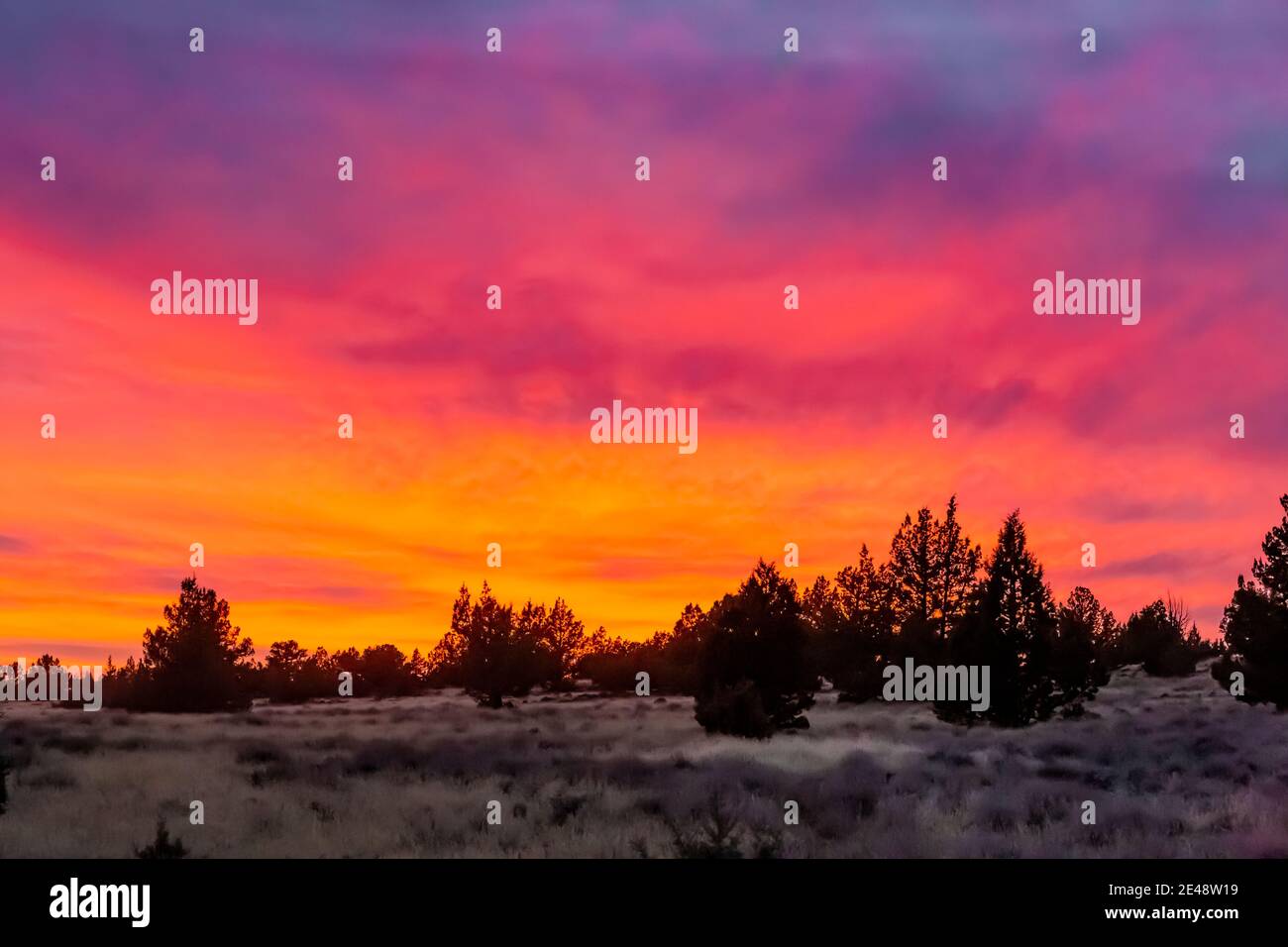 Landscape sunset oregon desert hi-res stock photography and images - Alamy