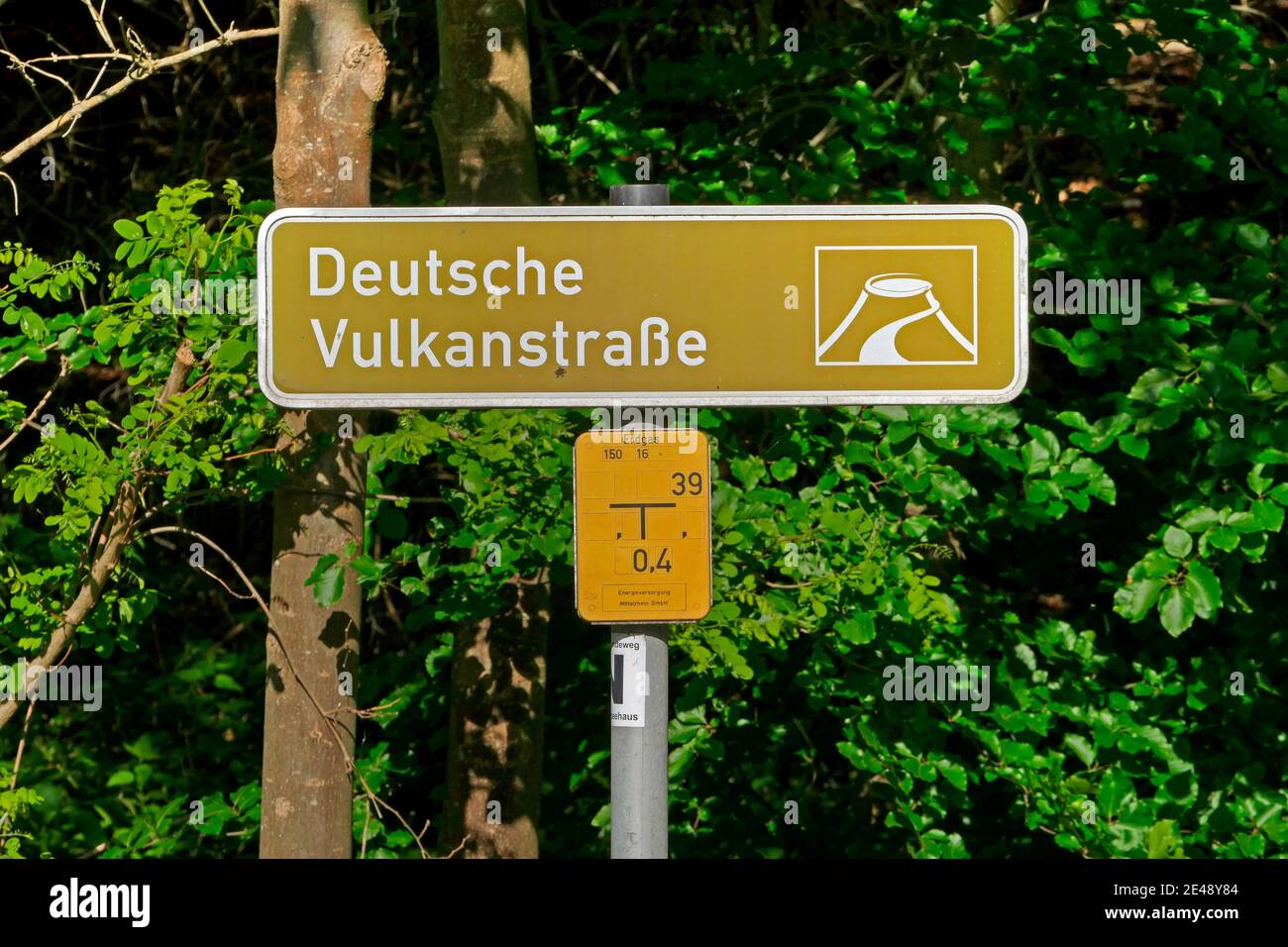 Volcano road hi-res stock photography and images - Alamy