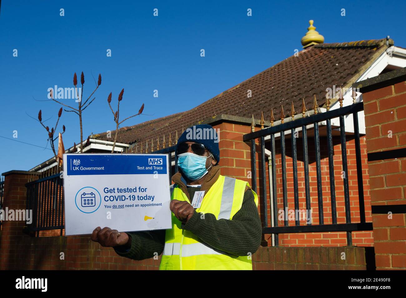 Slough hindu temple hi-res stock photography and images - Alamy