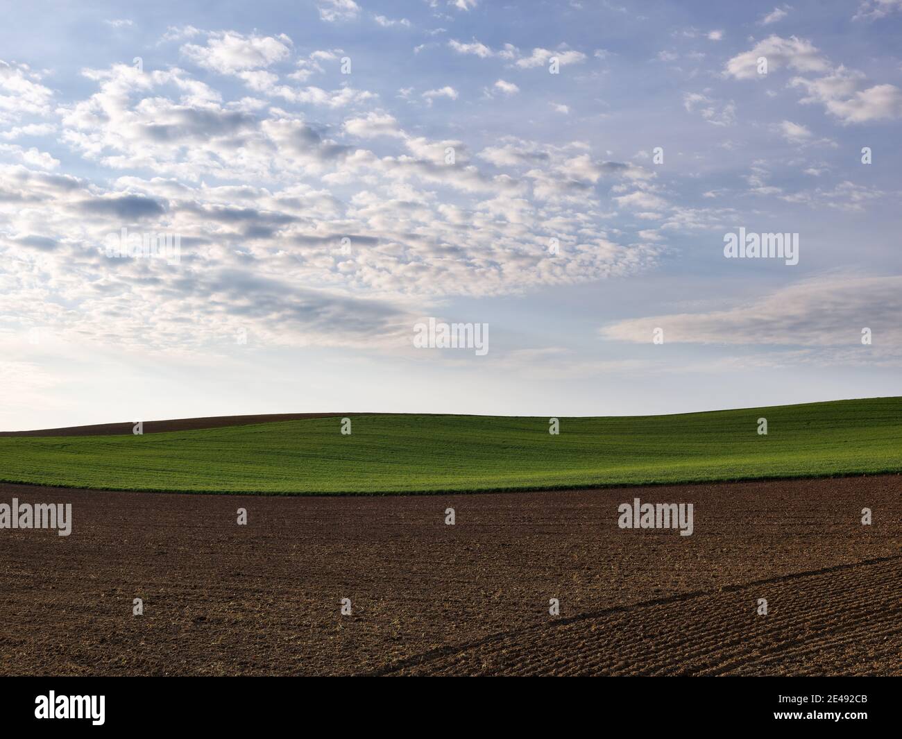 Hilly slopes hi-res stock photography and images - Alamy