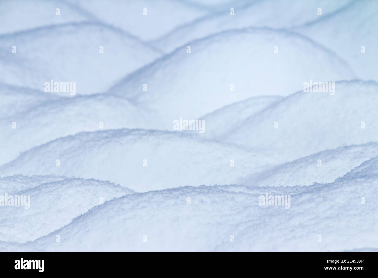 Abstract white snow forms and shapes pattern Stock Photo - Alamy