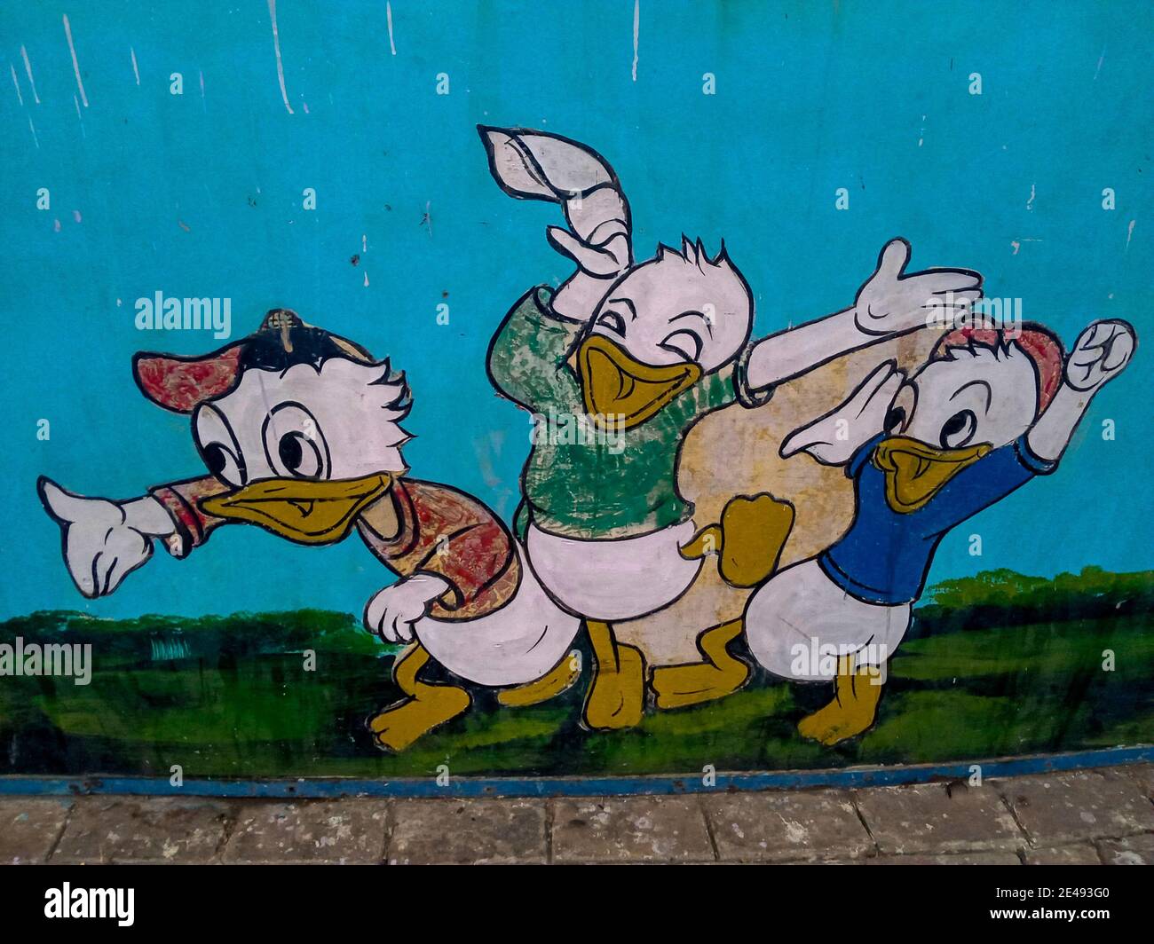 Disney ducks hi-res stock photography and images - Alamy