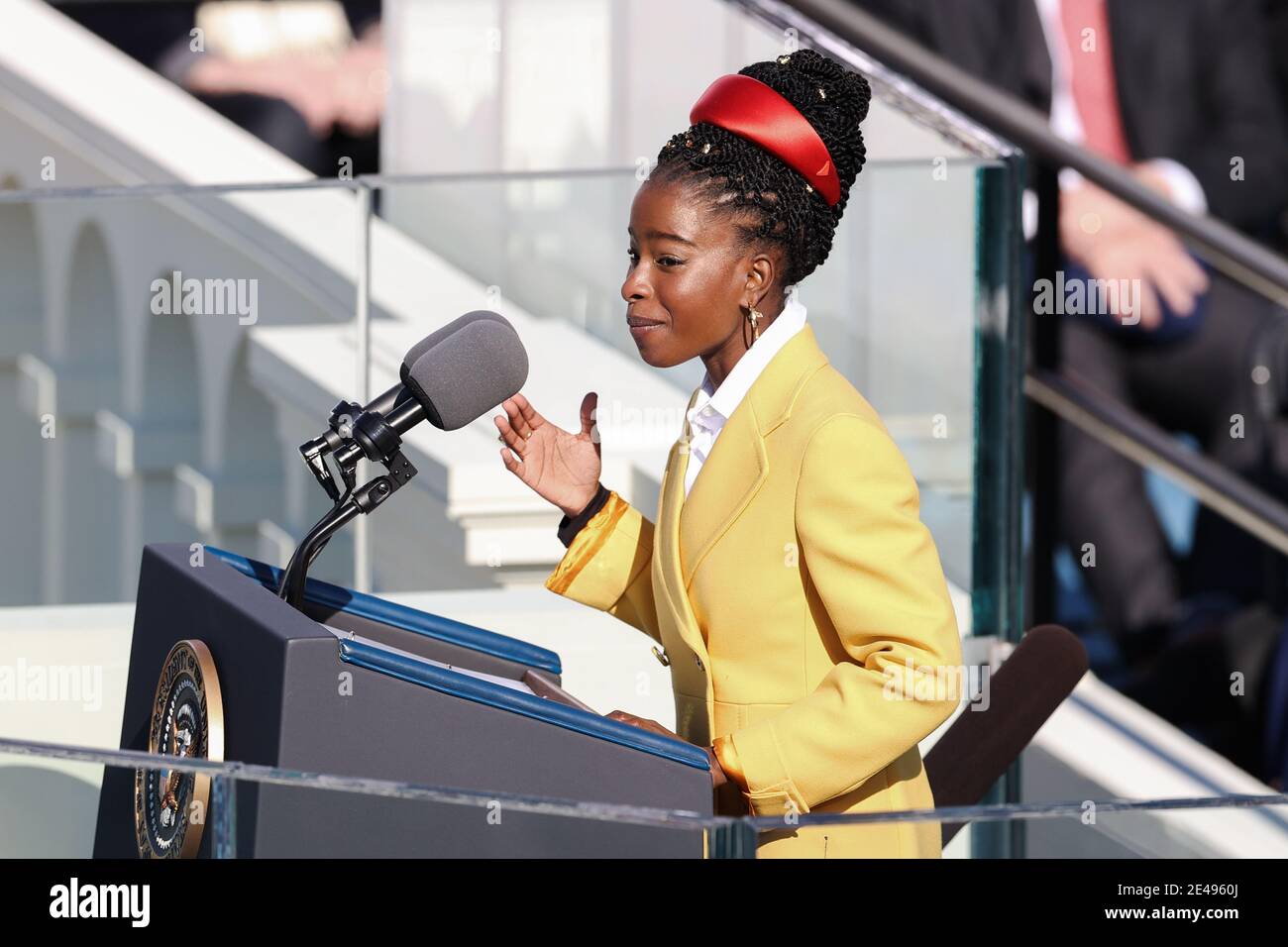 Amanda gorman inauguration hi-res stock photography and images - Alamy