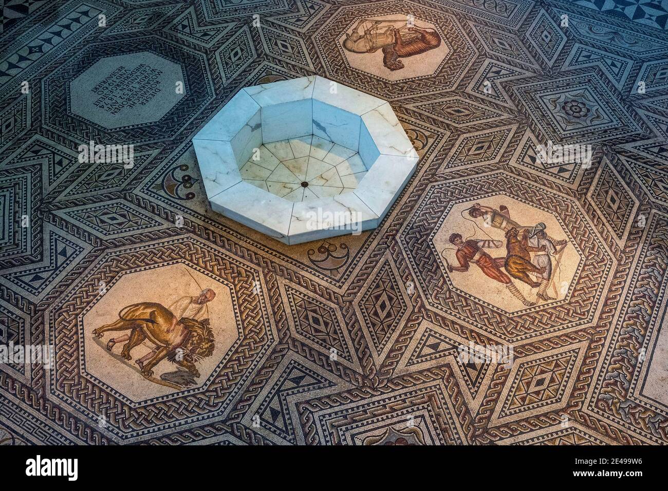 Villa nennig hi-res stock photography and images - Alamy