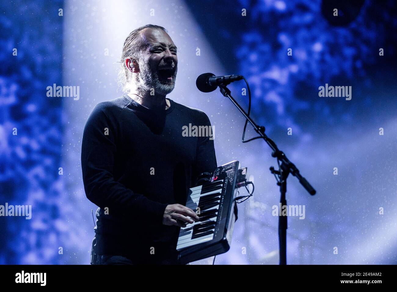 Photo of radiohead vocalist thom yorke hi-res stock photography and ...