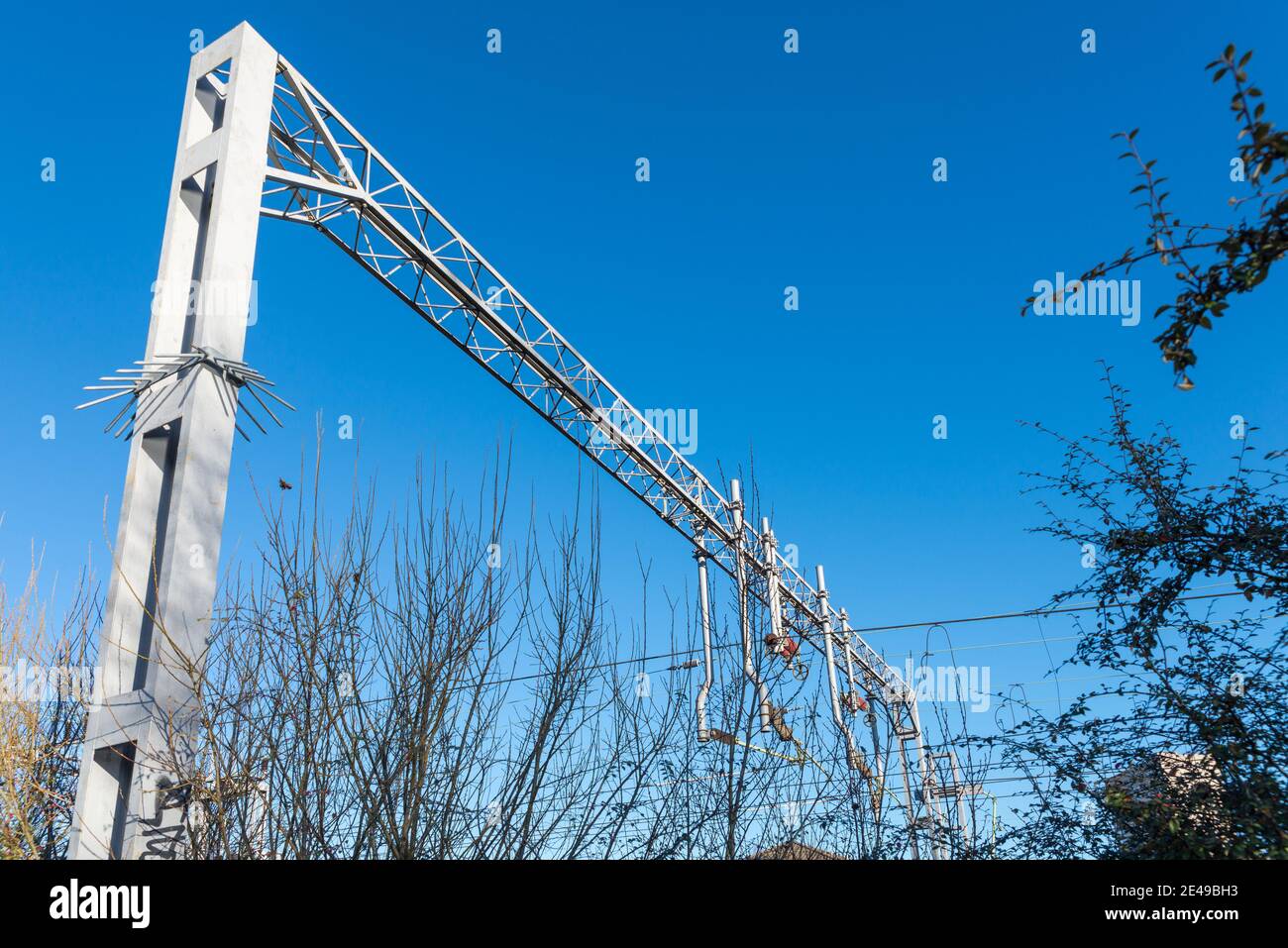 Overhead rail power lines for trains in Ladywood, Birmingham Stock ...