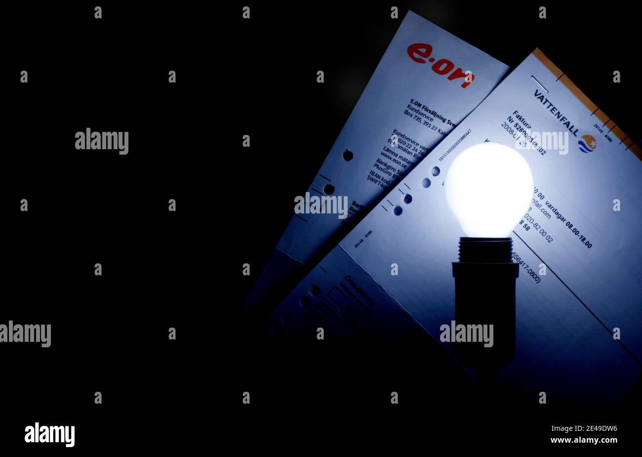 Electrical invoice hi-res stock photography and images - Alamy