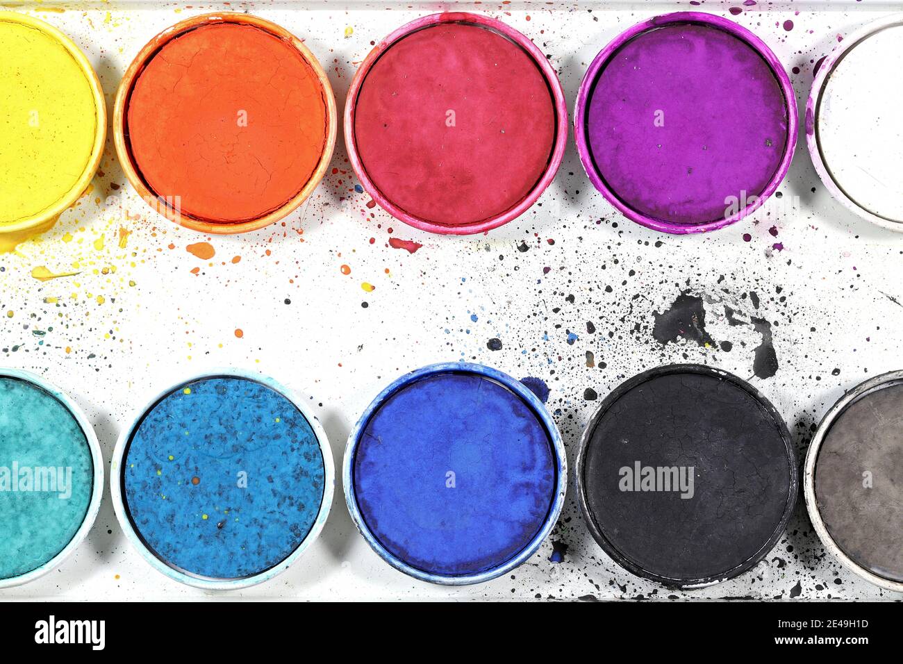 Paint palette box hi-res stock photography and images - Alamy
