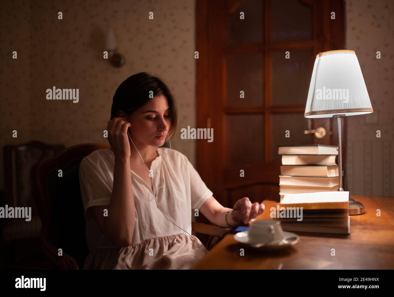 Earphones book read reading hi-res stock photography and images - Alamy