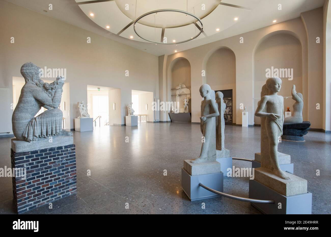 Hanover state museum hi-res stock photography and images - Alamy