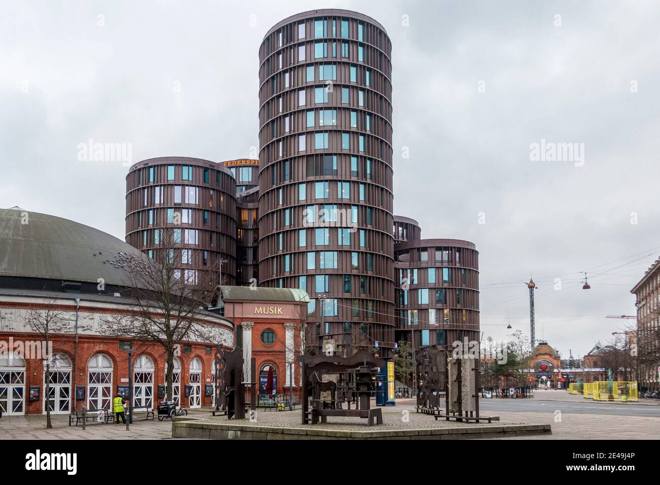 Neo futuristic architecture hi-res stock photography and images - Alamy
