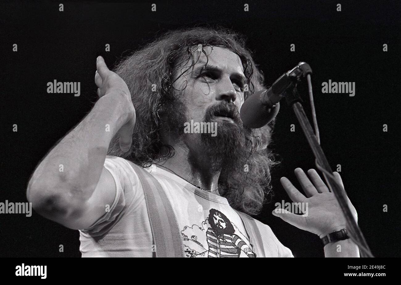 Billy connolly comedian hi-res stock photography and images - Alamy